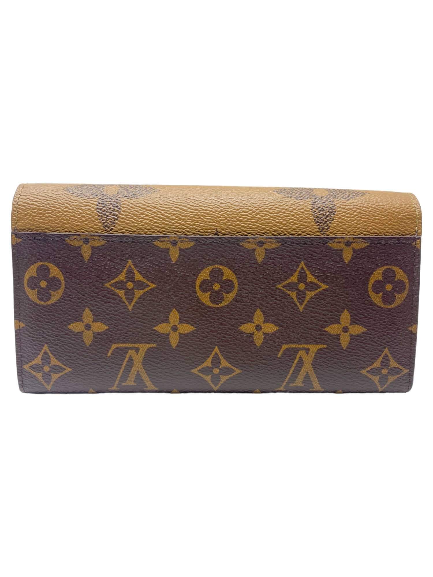 Billetera "Reverse Monogram Giant Sarah Wallet"– BRONCEALANA